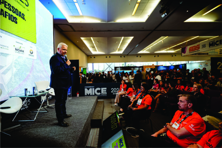 Feira EBS 2025 revela maturidade ESG entre expositores e debate desafios do setor - Revista ...